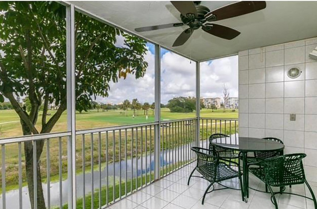 Pompano Beach, Florida – MZI1